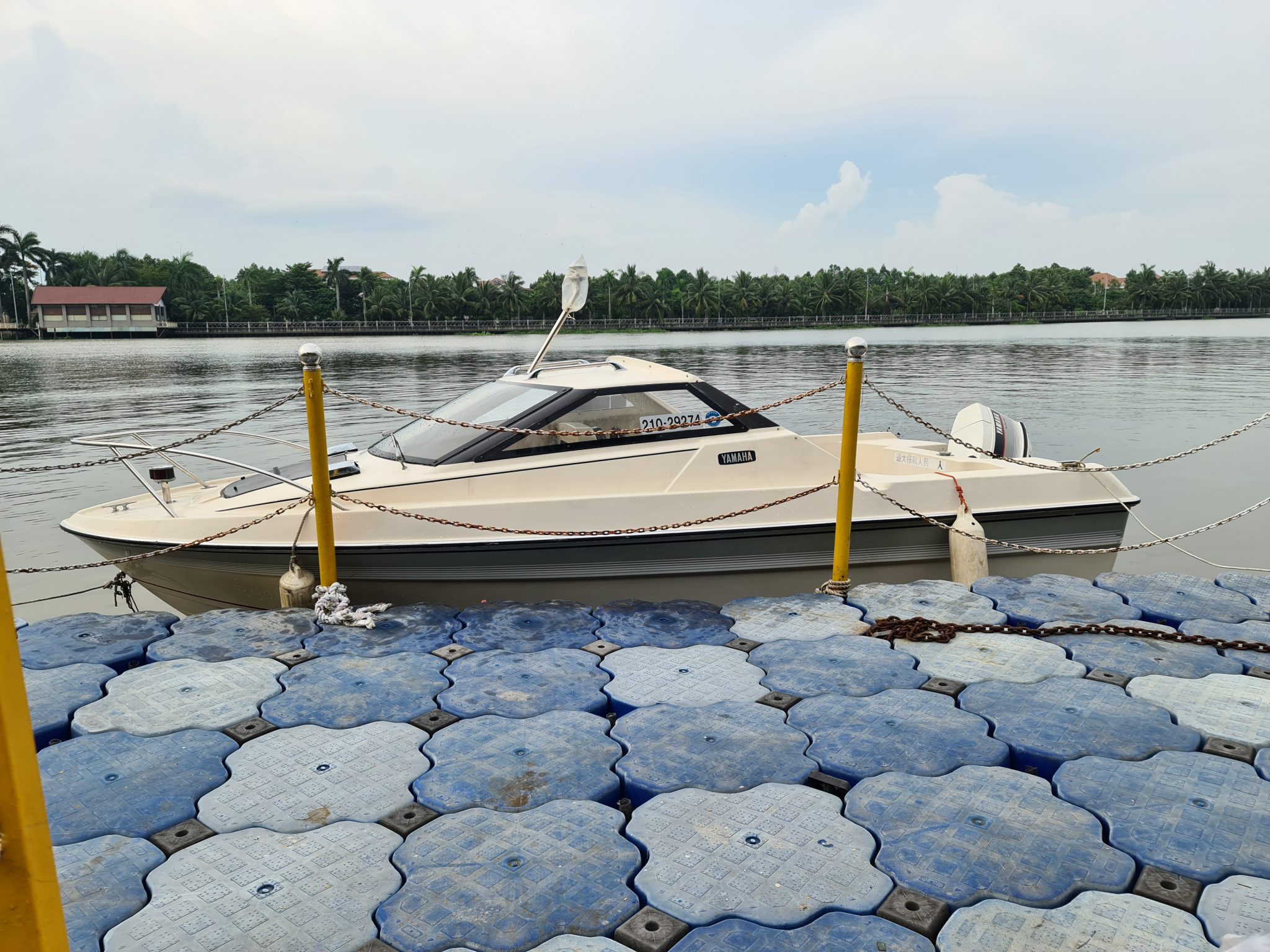 Yamaha SR17 lắp máy 60hp 2 thì Yamaha tuyệt đẹp - Anpha Boat