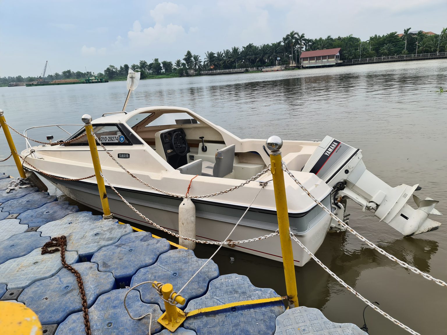 Yamaha SR17 lắp máy 60hp 2 thì Yamaha tuyệt đẹp - Anpha Boat